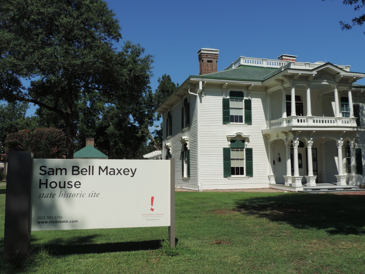 Sam Bell Maxey House | Sarah Cath's Adventures